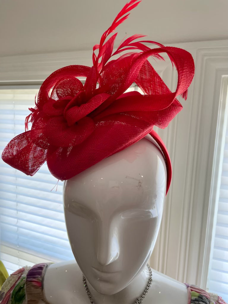 Ruby Red Fascinator – Cheeky Vintage